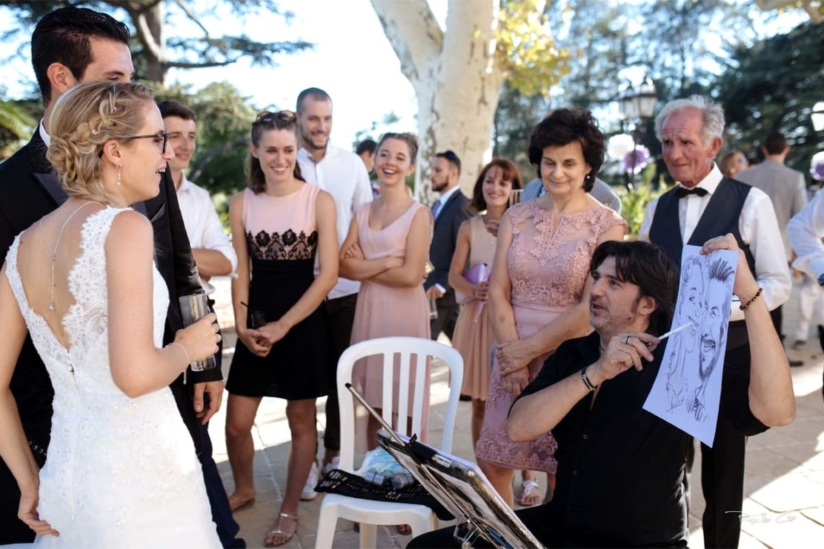 Animation de mariage originale avec Arno le caricaturiste français